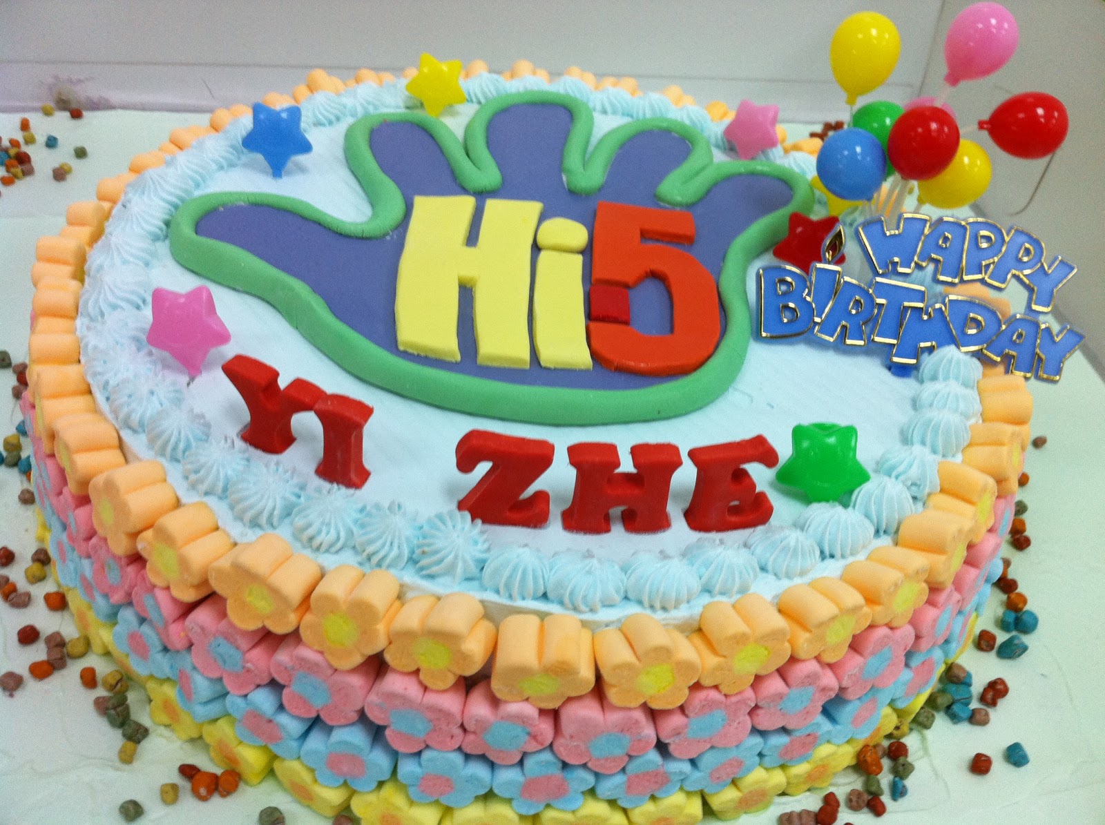Haven Bakery: Hi-5 Birthday cake for Yi Zhe