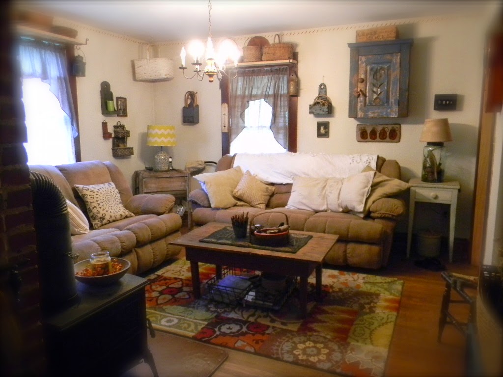 Notforgotten Farm : September Farmhouse