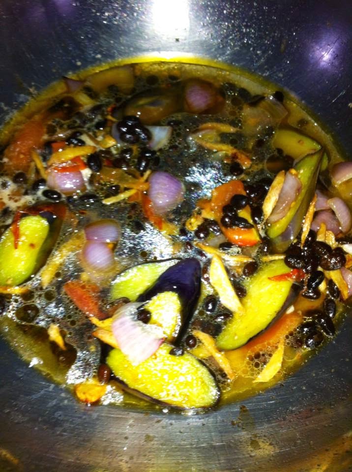 Tochong Bangus (Milkfish in Black Beans and Soy Cake