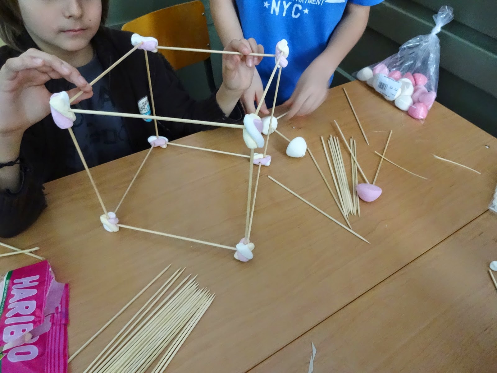 Πειράματα Φυσικής με Απλά Υλικά Science Experiments for Kids: Στατική ...