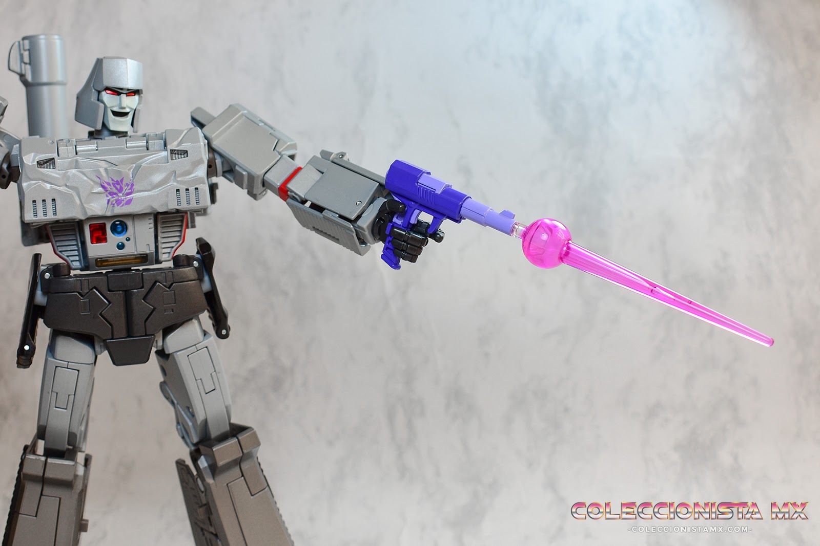 Transformers Masterpiece MP-36 - Megatron - Coleccionista MX