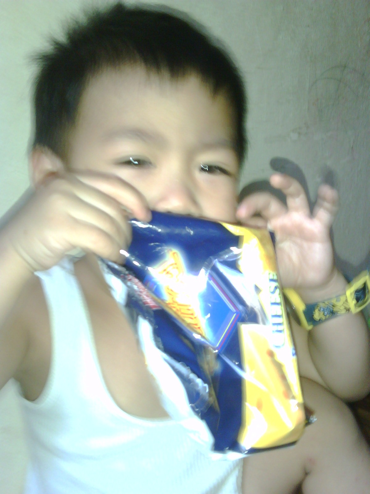 Versamom: Crying for more chips