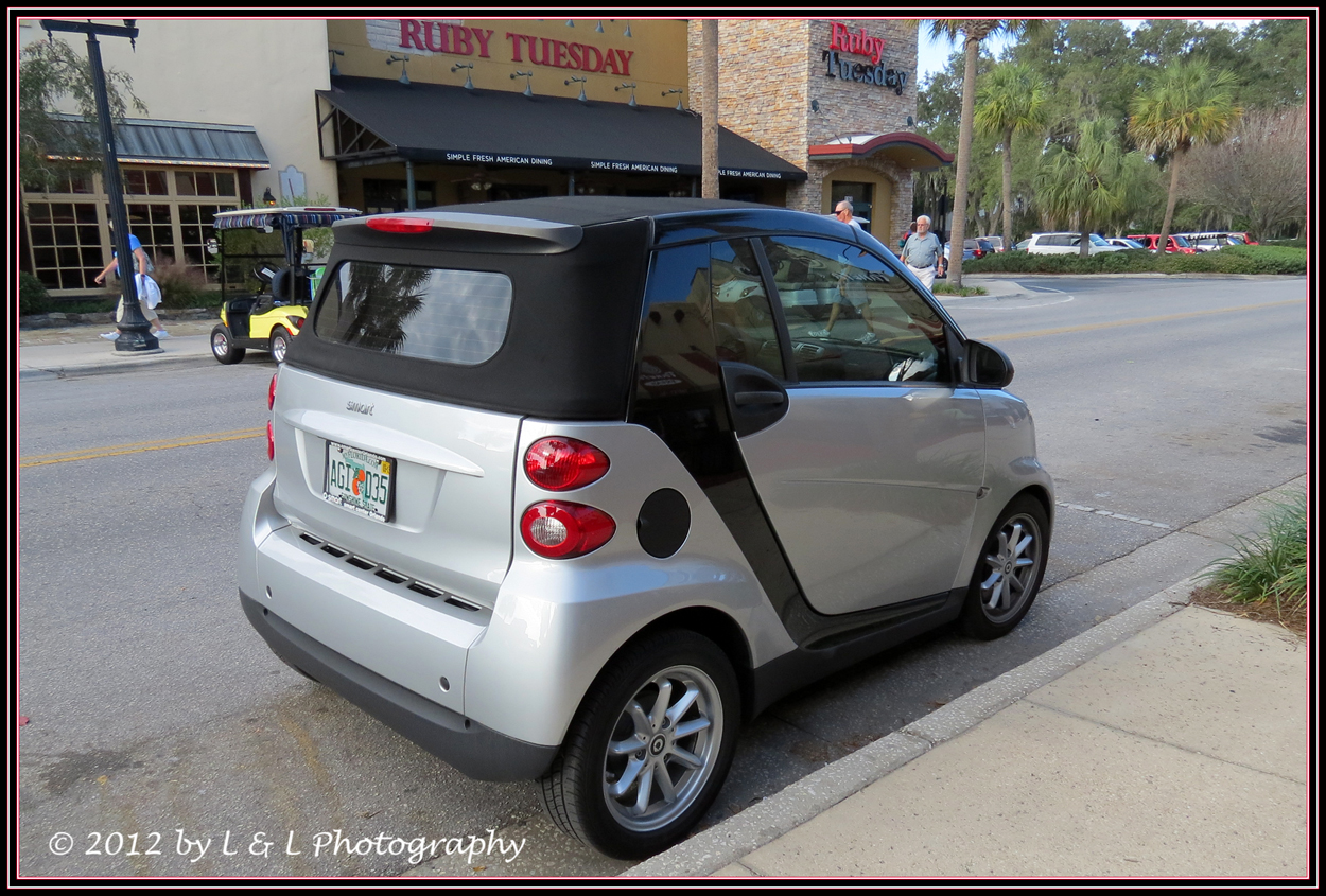 The Villages (Florida) Photos: Smart Car in Spanish Springs