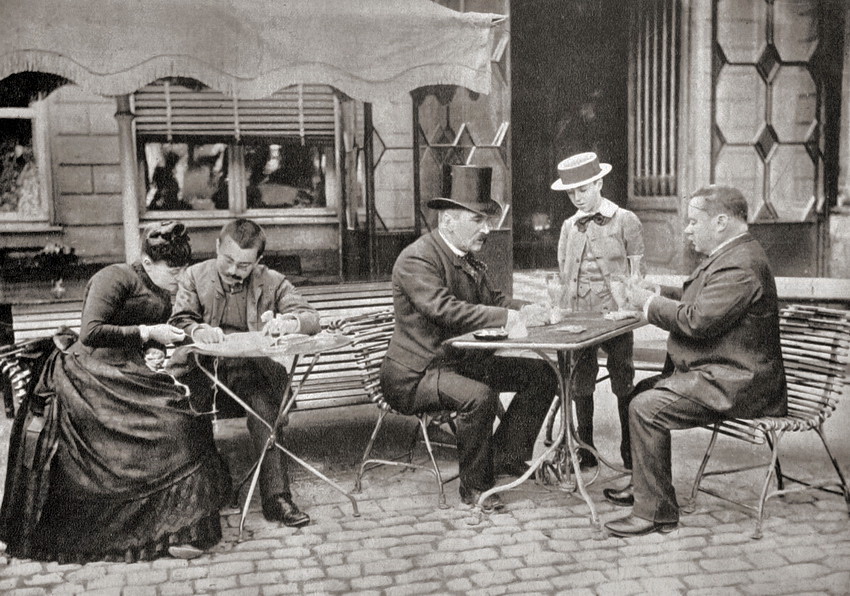 Antique and Classic Photographic Images: Terrasse in Paris, early 1900
