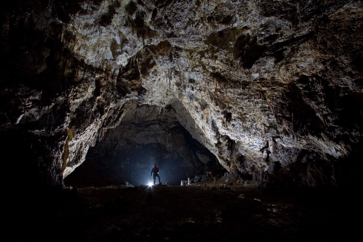 Fortress Valley Cave | True Romania