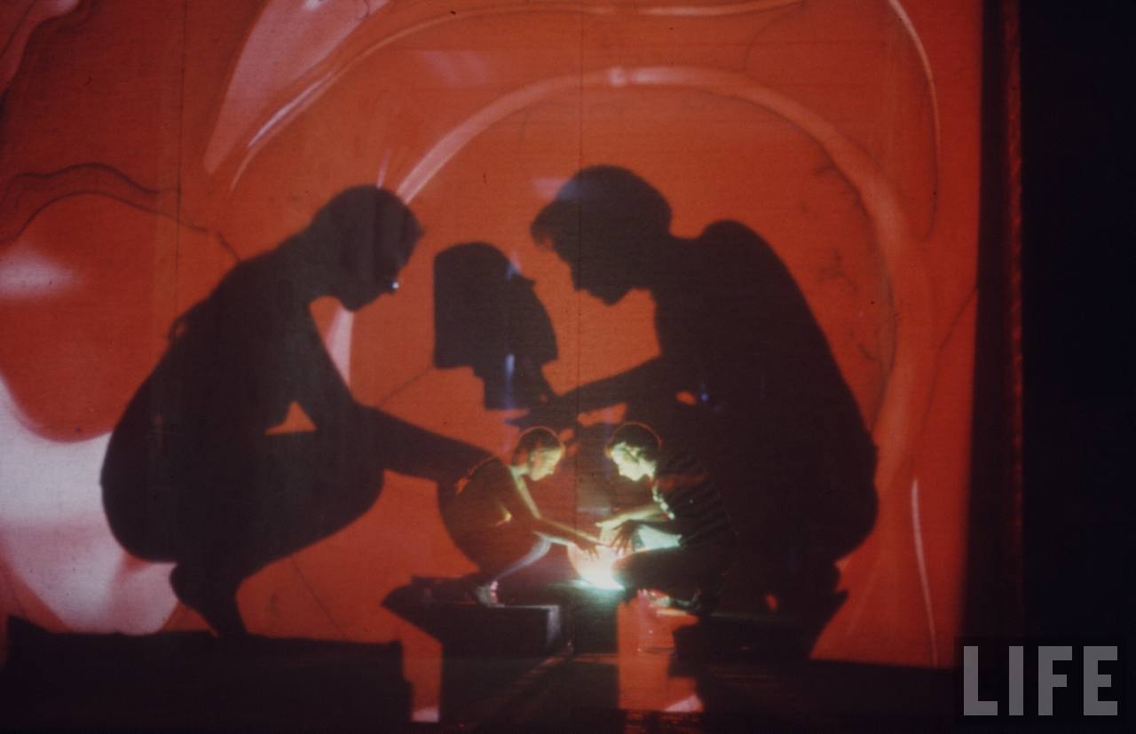 Psychedelic Art – Trip the Light Fantastic With LSD-Inspired Art in the ...