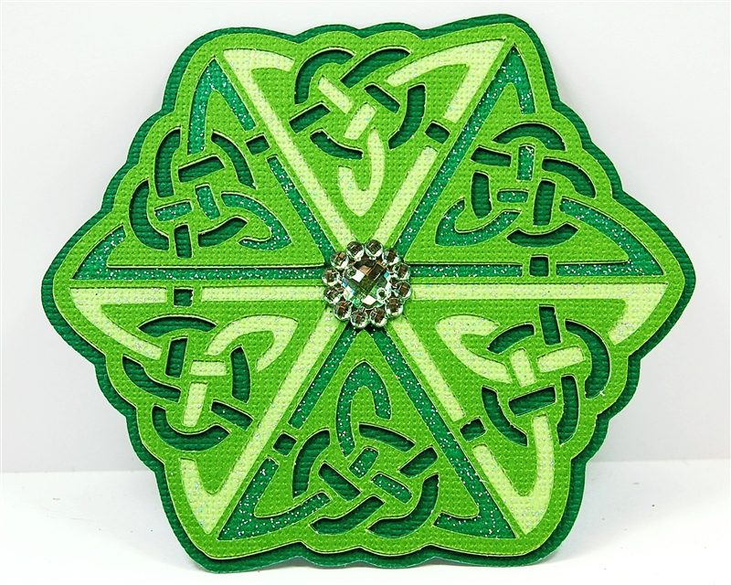 Capadia Designs: Celtic Medallion for St. Patrick's Day