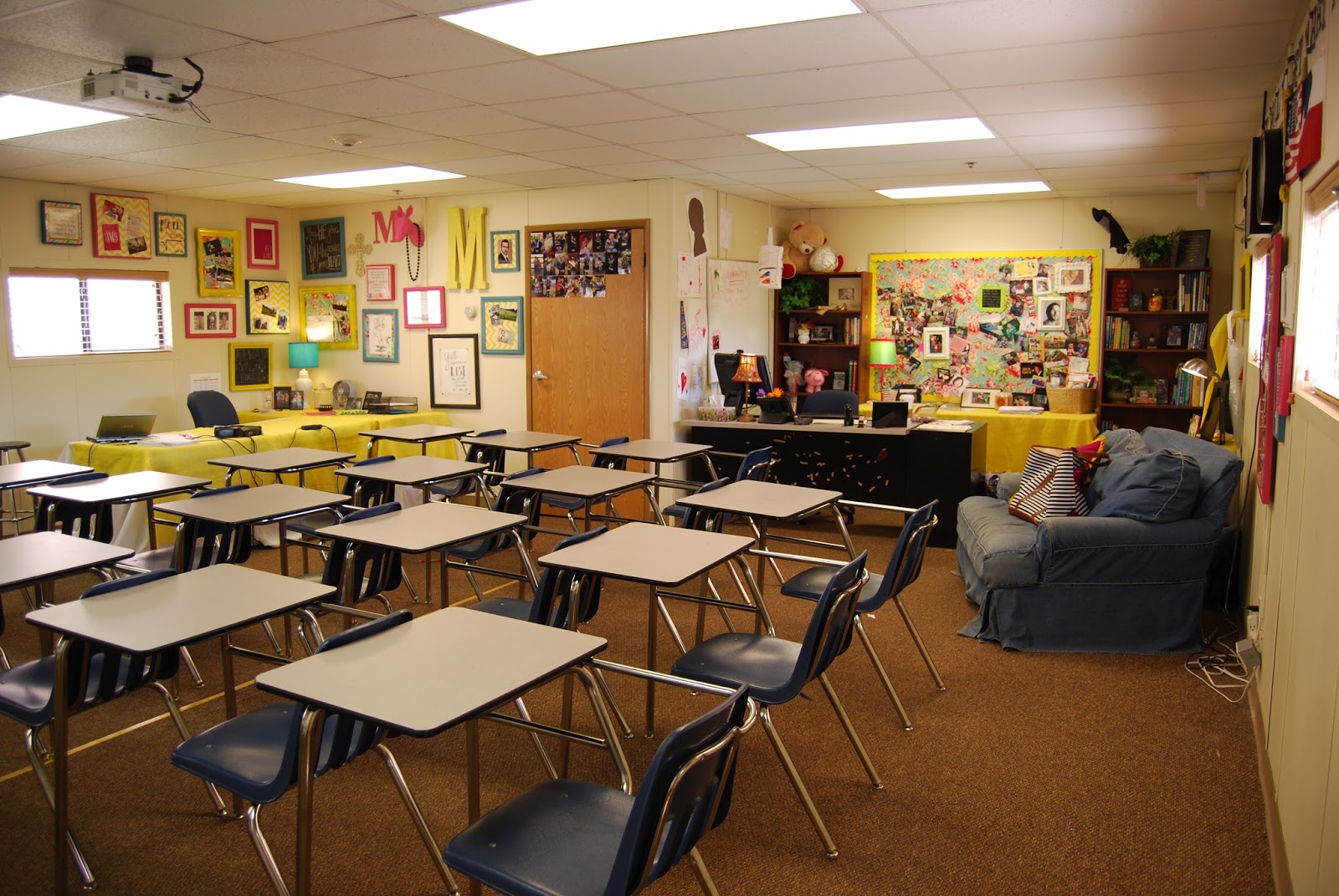 Momfessionals: Room 505