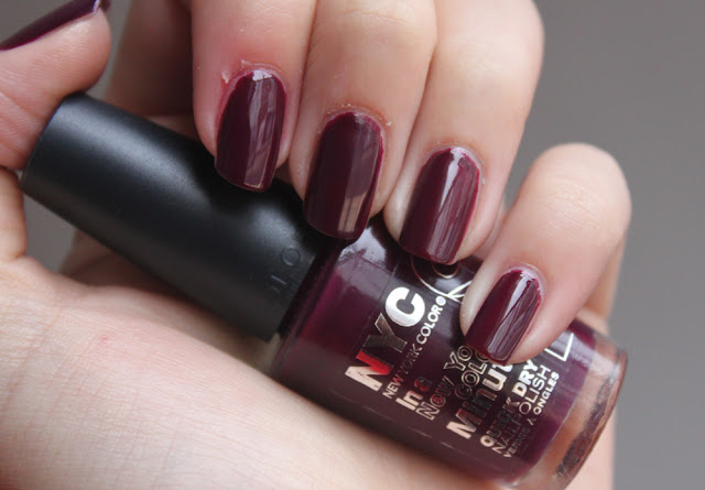 NYC Plum Nails - A LITTLE OBSESSED