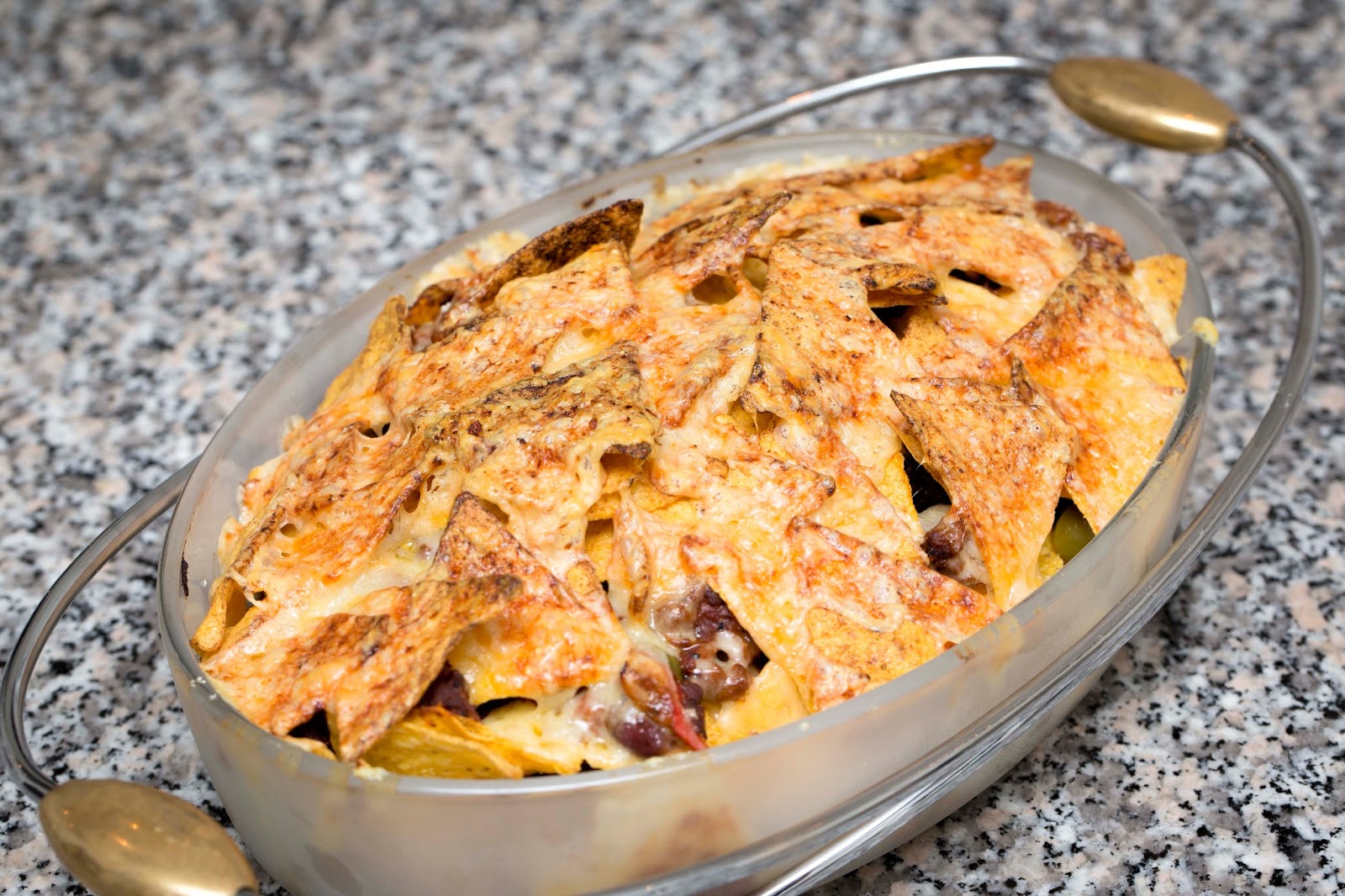 Baconlover goes vegetarian: Nachos med ost og "kjøttdeig"