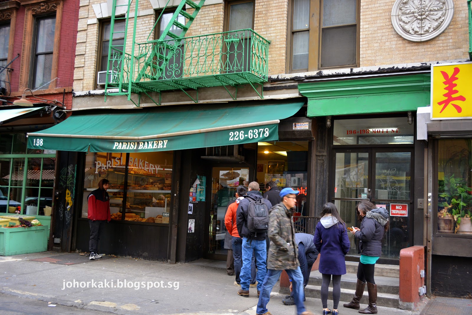 Parisi Bakery in NYC New York |Tony Johor Kaki Travels for Food ...