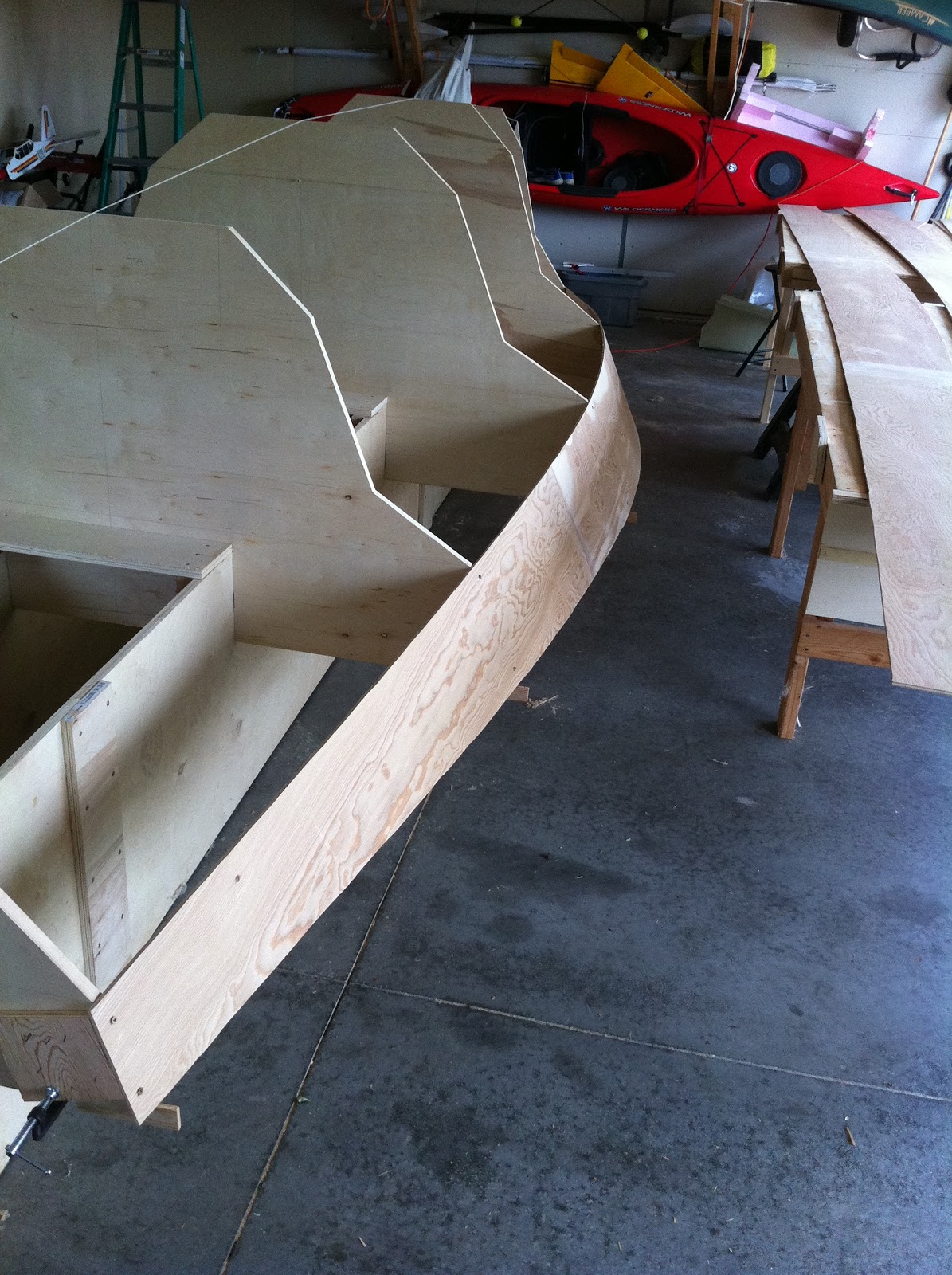 Scarab 650 Trimaran Build: September 2011