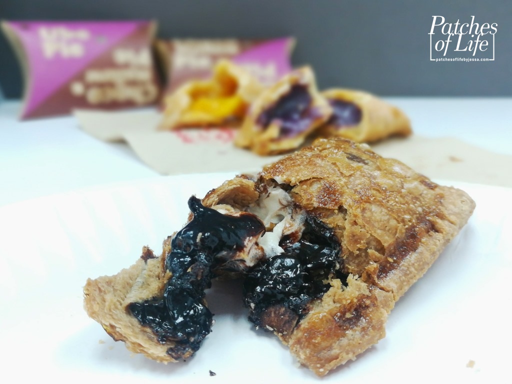 Jollibee: Peach Mango Pie, Choco Mallow Pie, and the New Ube Pie! Which ...