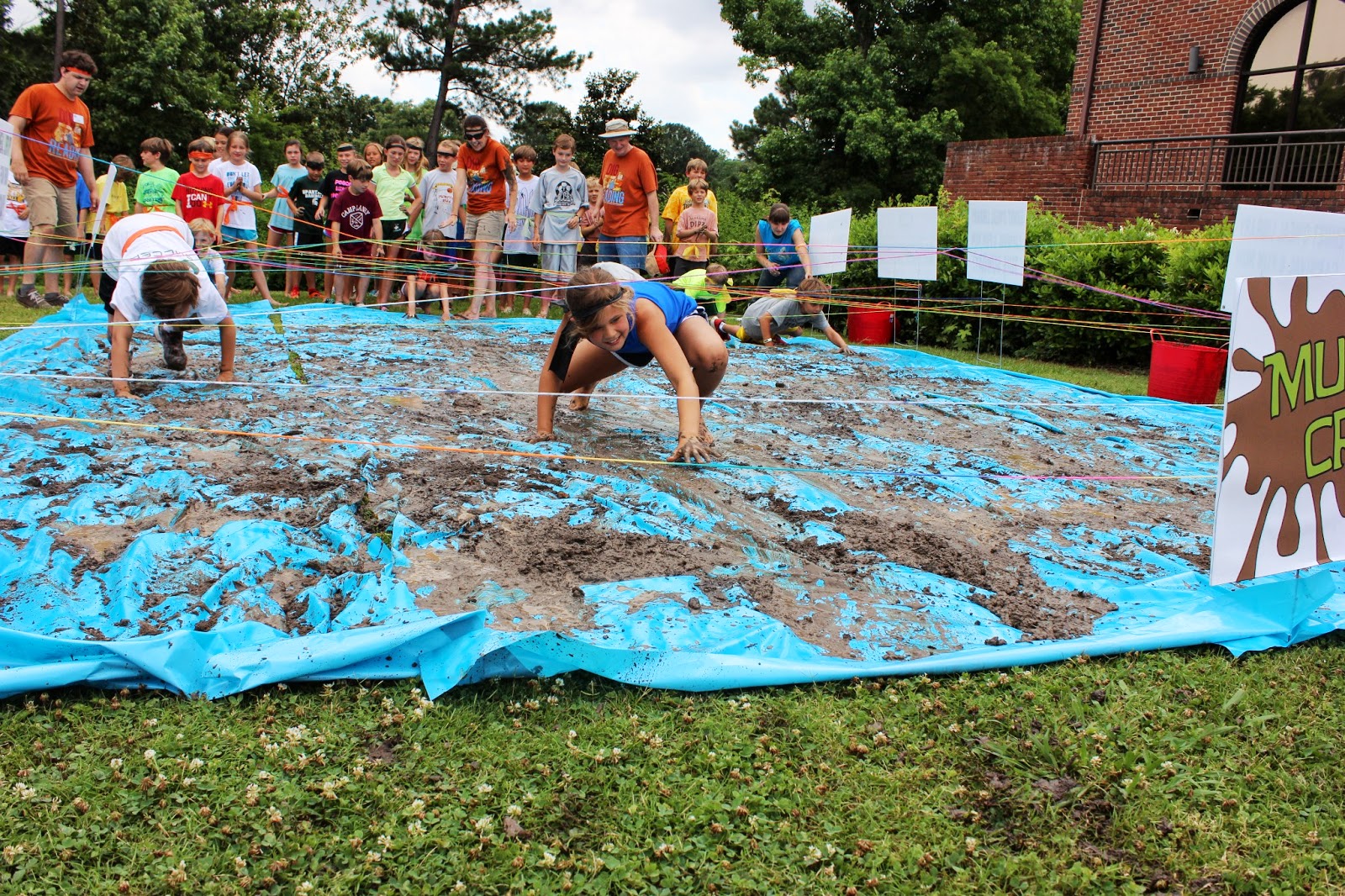 Emmet O'Neal Library Children's Department: Wipe Out: MUD!