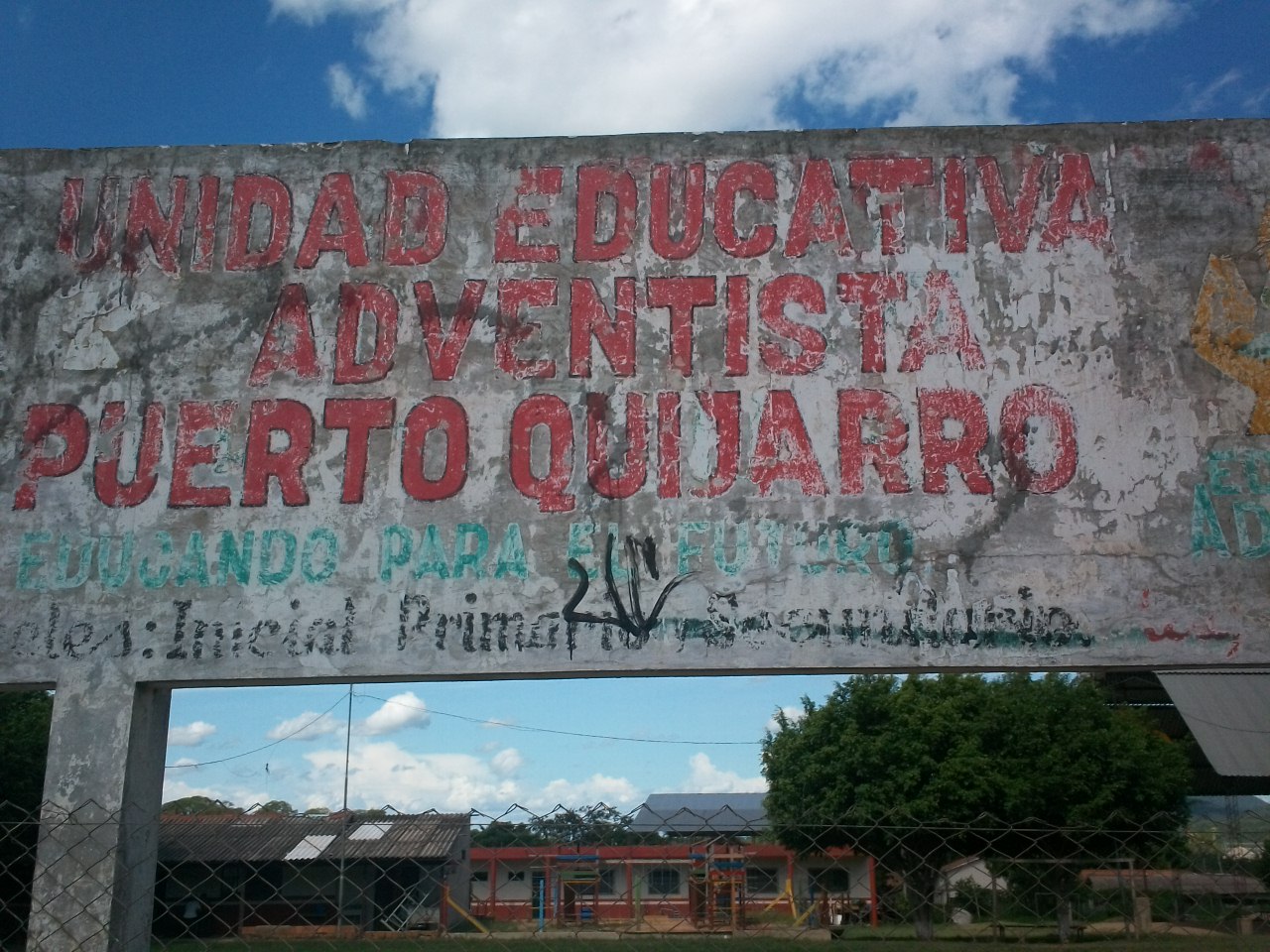 joaozinhomenininho: Bolívia - Puerto Quijarro - 6541km