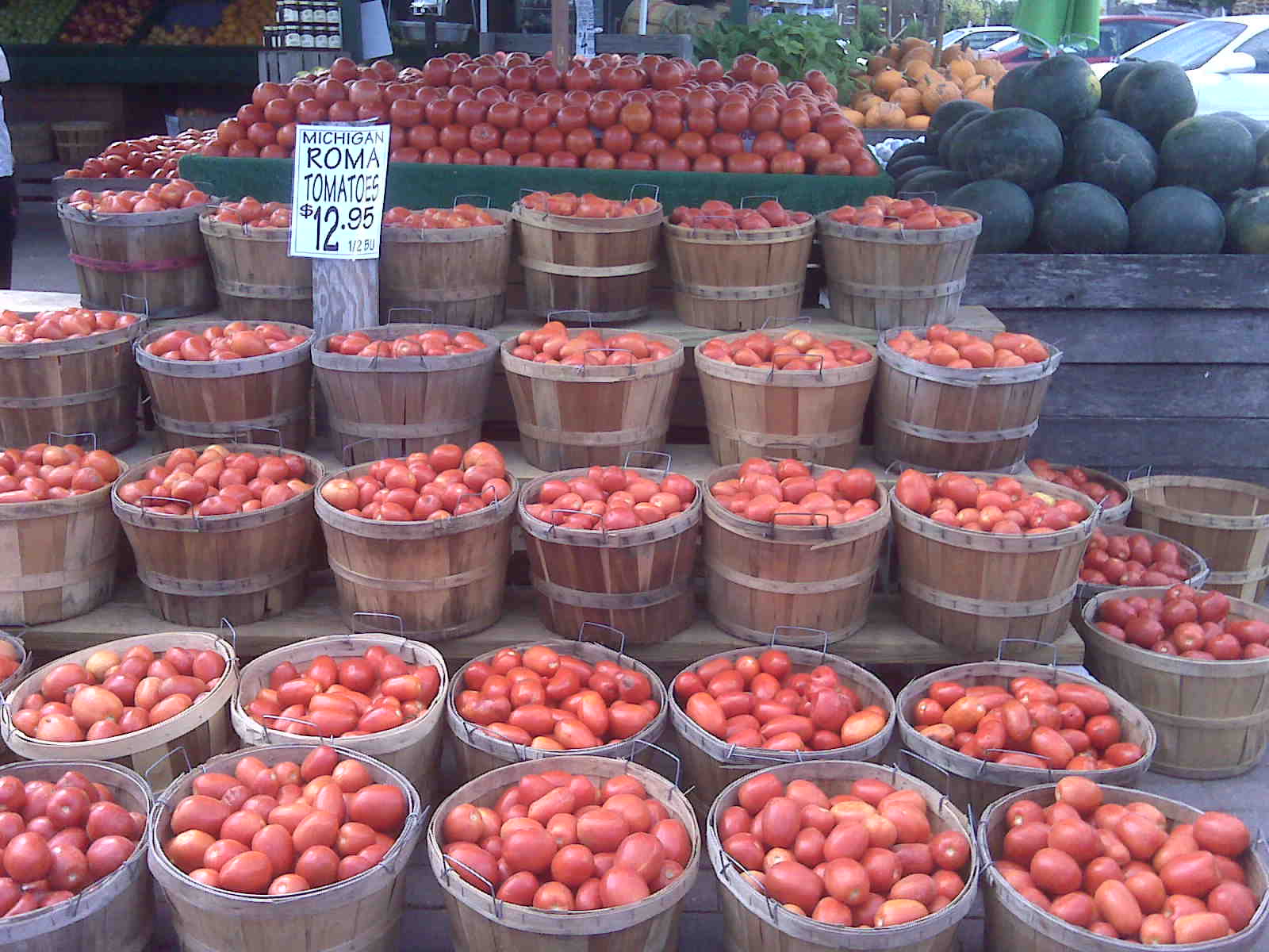 Mi Local Foodbeet: The Local Feed on Roasting Tomatoes