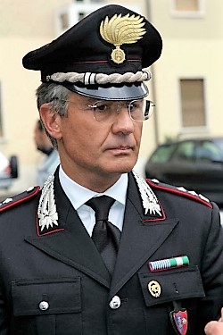 Fatti i fatti tuoi! : Luciano Garofano: una Vita sulla Scena del Crimine