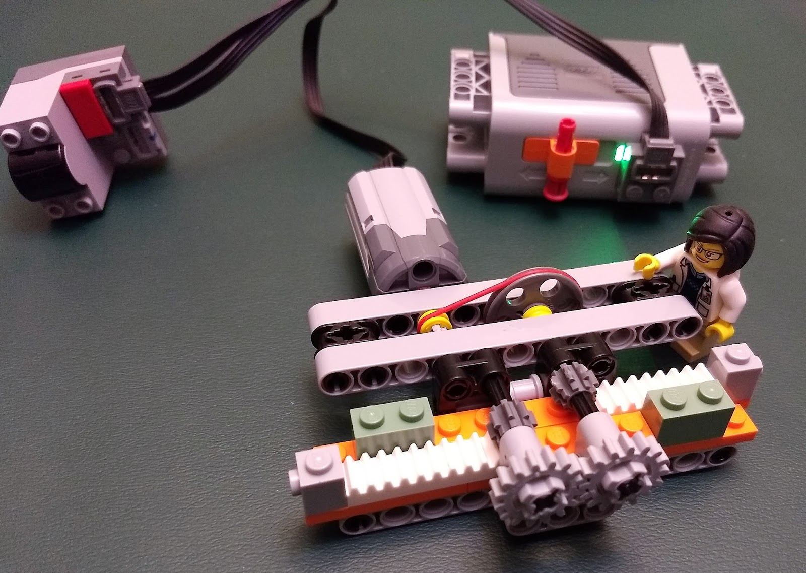 Kto6Science: LEGO rack and pinion gears 2 - Mechanisms