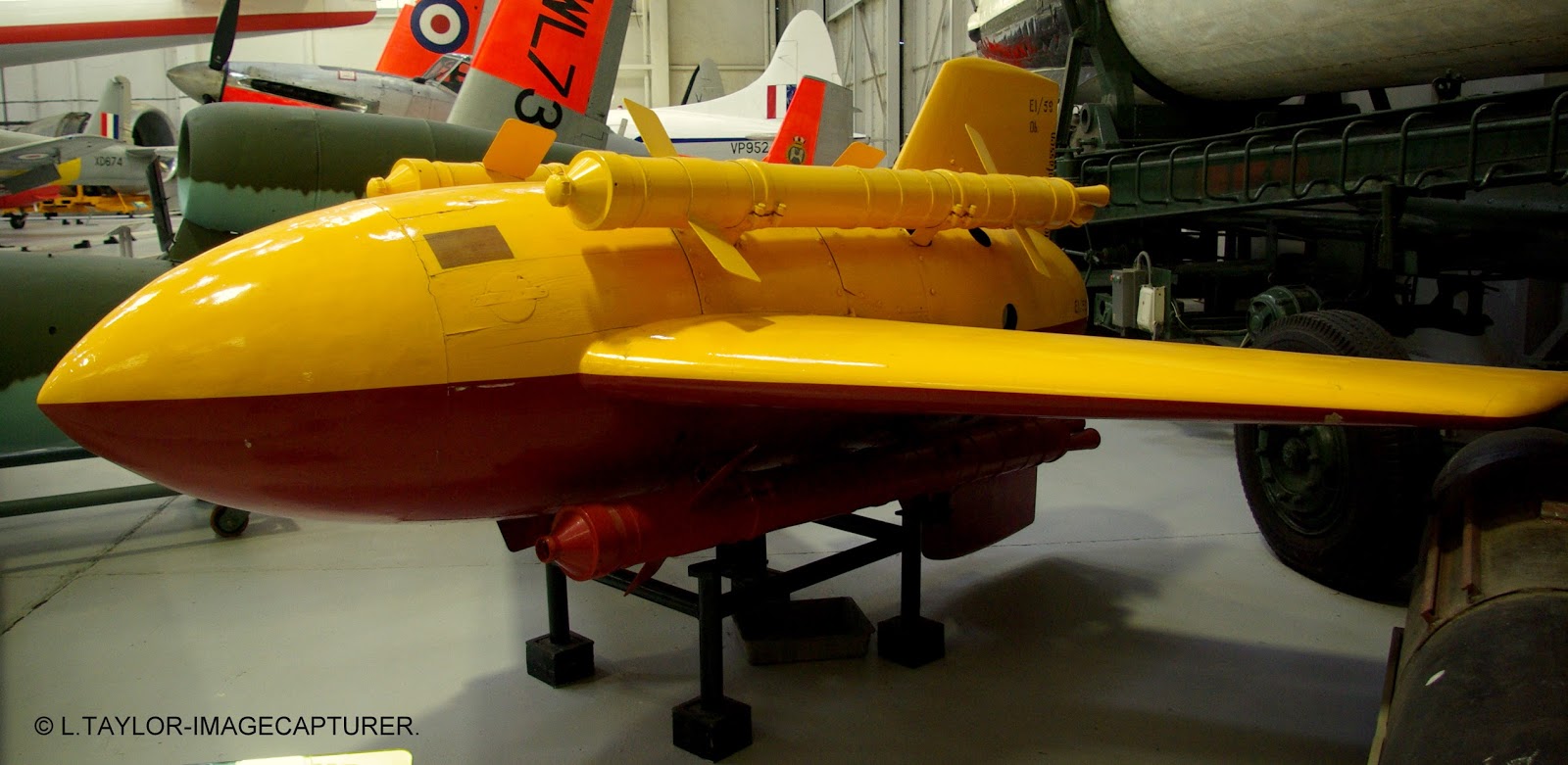 IMAGECAPTURER.: MISSILES, BOMBS, ROCKETS # 3.