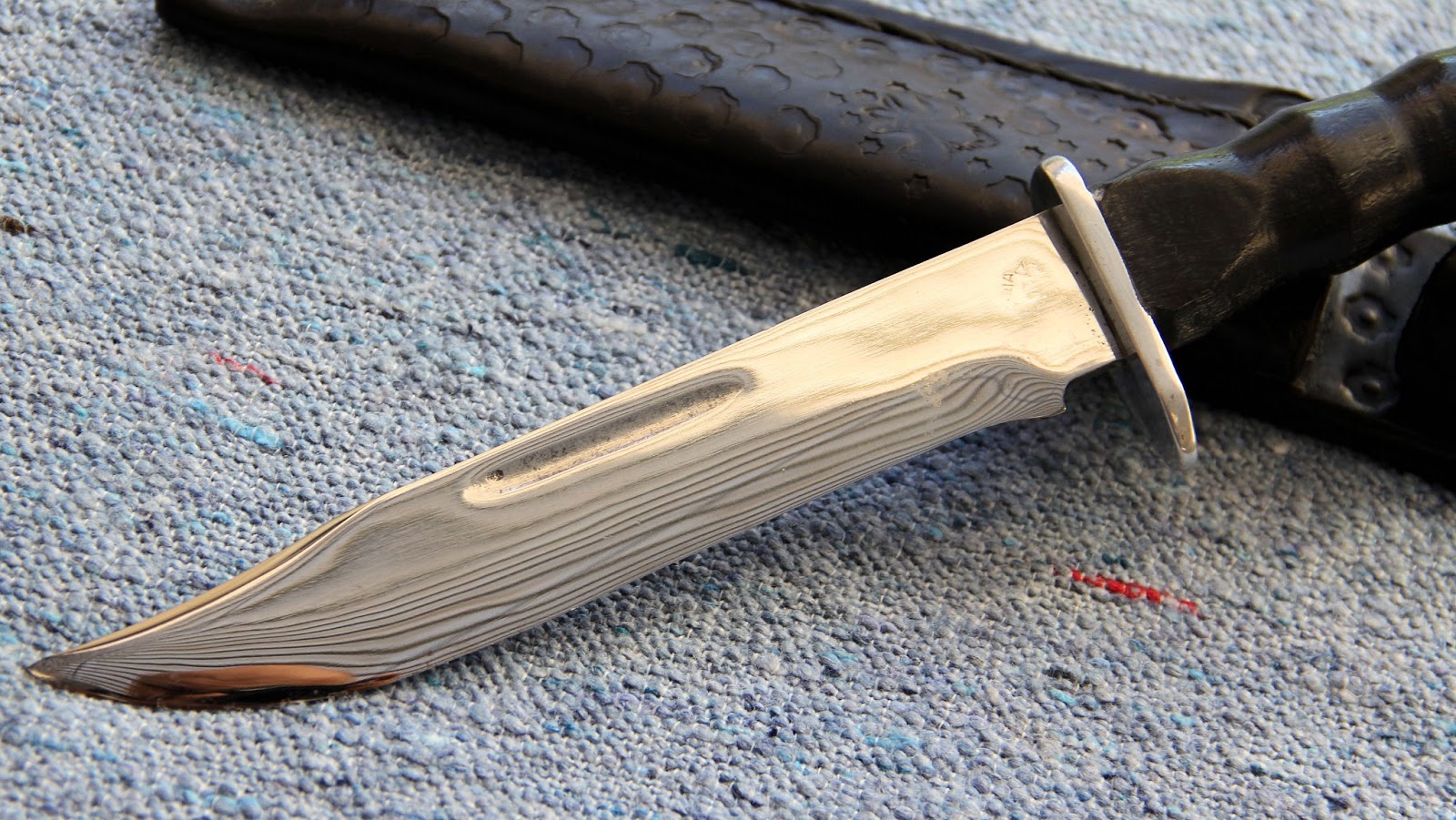 BACO TACTICOS CUCHILLOS: JU-CA BOWIE KABAR 66 (ARGENTINA)