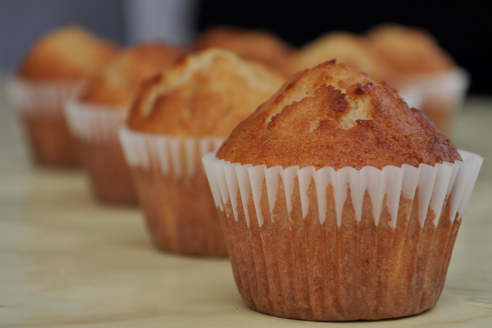 Kyoko.B bakes: Lemony Golden Syrup Muffins