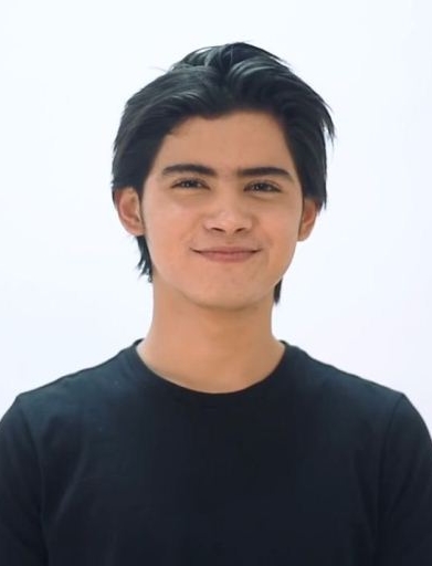 Biodata Lengkap, Foto dan mengenai Fashion Aliando Syarief