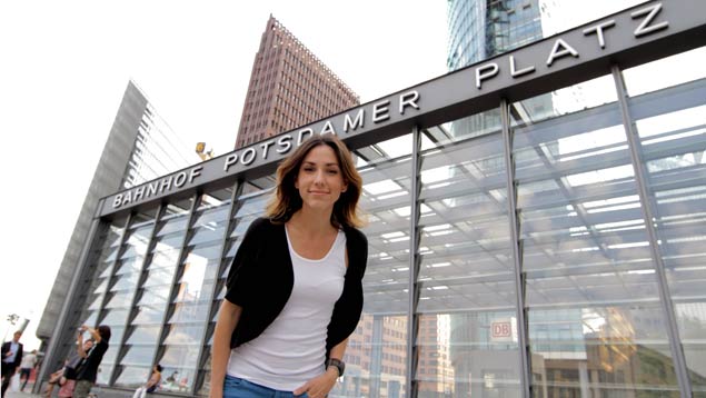 Blog Blug: La venezolana Sonia Gil nominada a los Webby Awards