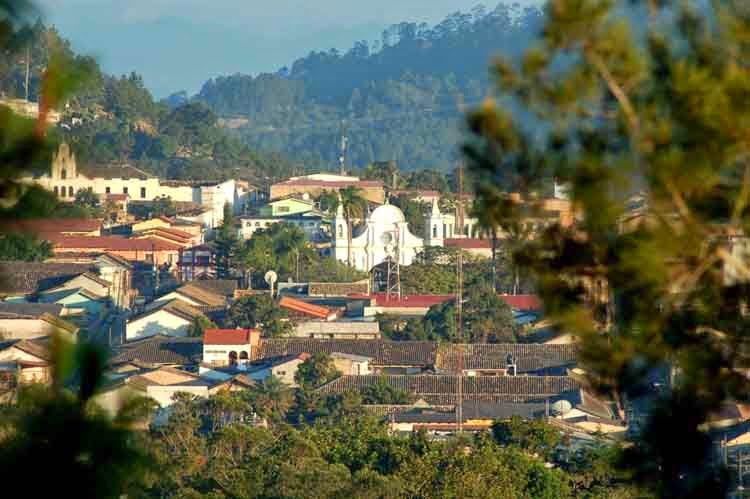 Anímate Conoce Santa Rosa de Copan!: mayo 2014