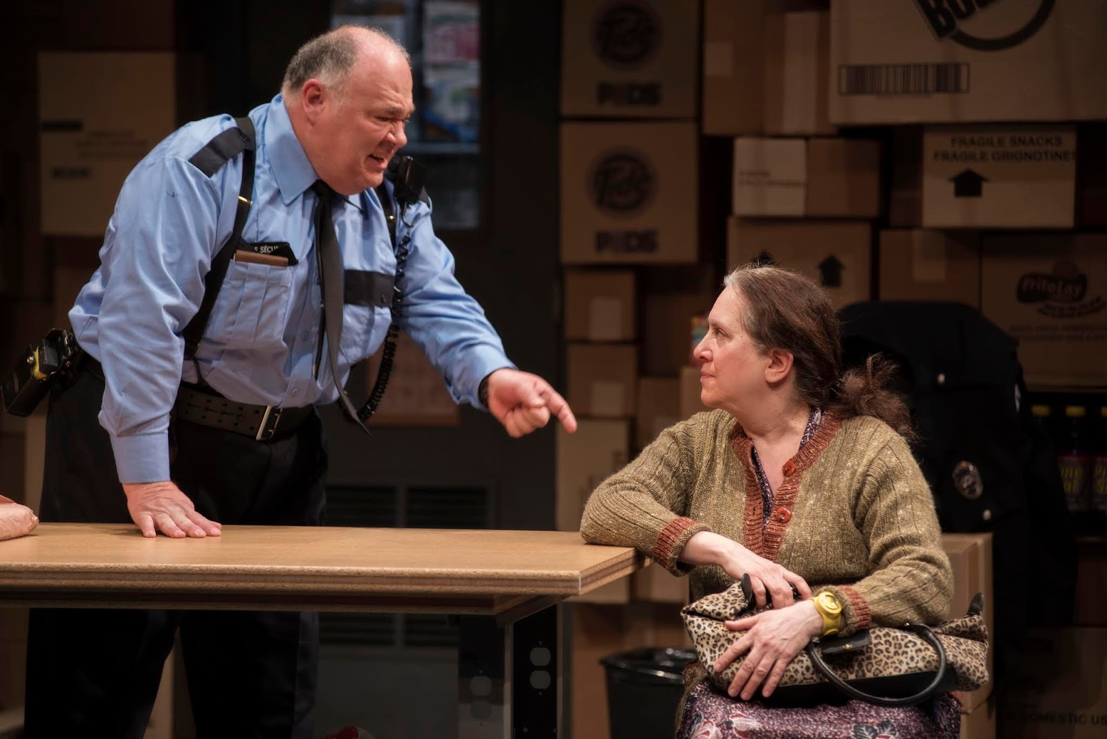 Art Frame: The Shoplifters