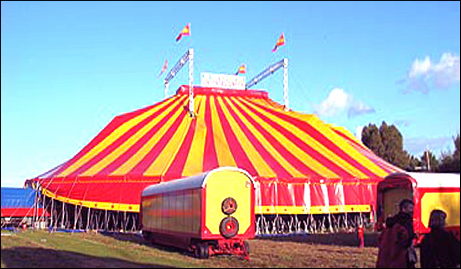 Buckles Blog: MORE BIG TOPS