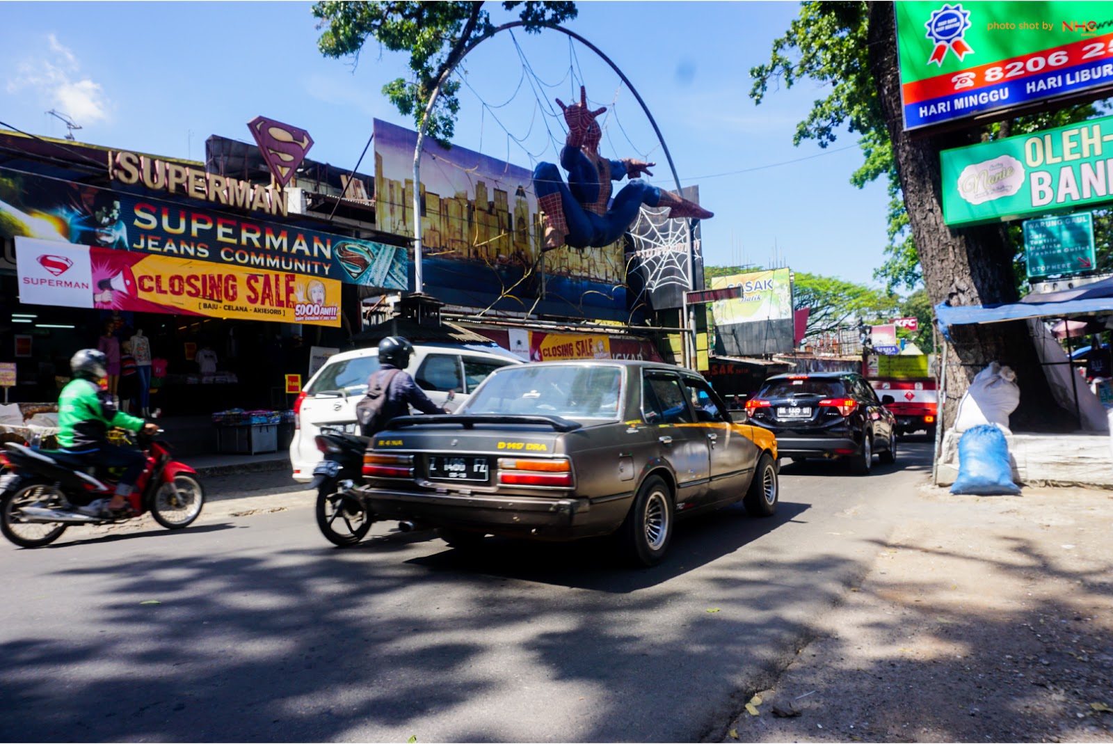 Jl Cihampelas & Riau - a Day in Bandung - Travel Indonesia