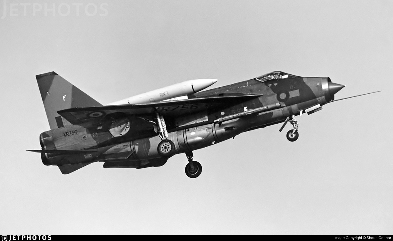 SI VIS PACEM, PARA BELLUM: Il missile aria - aria Hawker Siddeley (poi ...