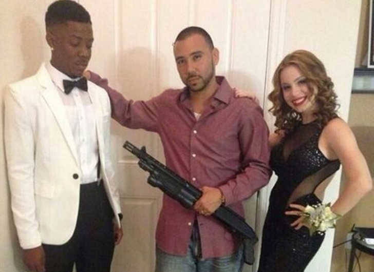 The Most Awkward Prom Photos Ever Captured News Events the-most-awkward-prom-photos-ever-captured-news-events