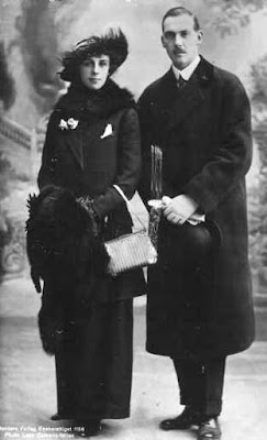 Gotha d'hier et d'aujourd'hui 2: Prince Aage de Danemark et son épouse ...