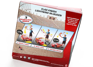 Dan the Pixar Fan: Cars 2: Flag Finish Lightning McQueen