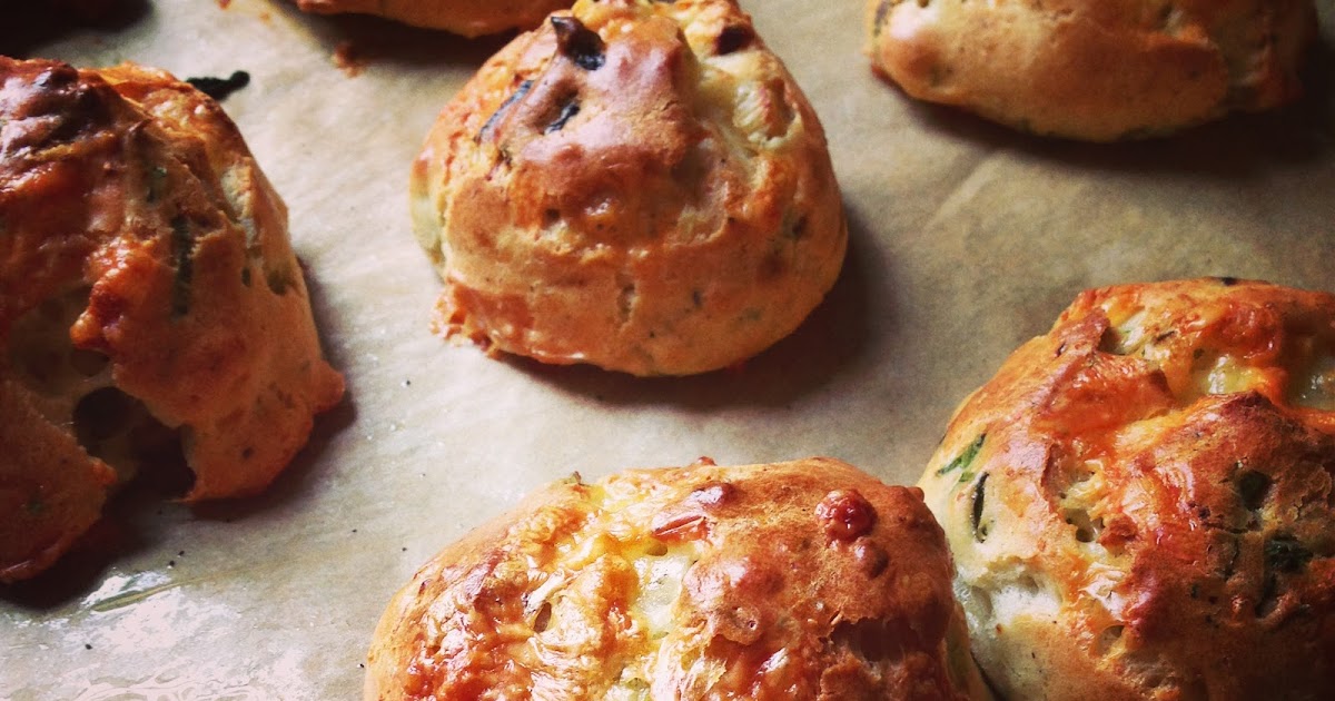 Domestic Sluttery: Sluttishly Savoury: Chilli Cheese Choux Bites