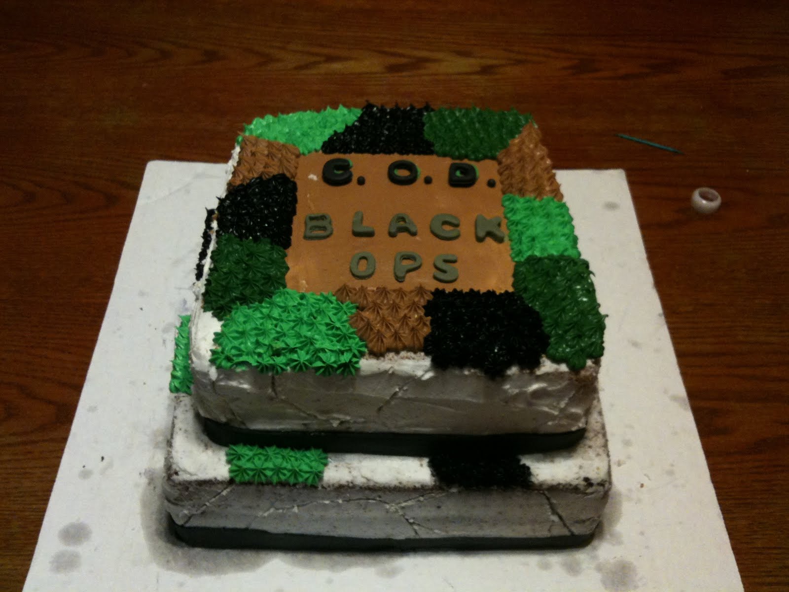 Madi Cakes: Call of Duty Black Ops cake!!!