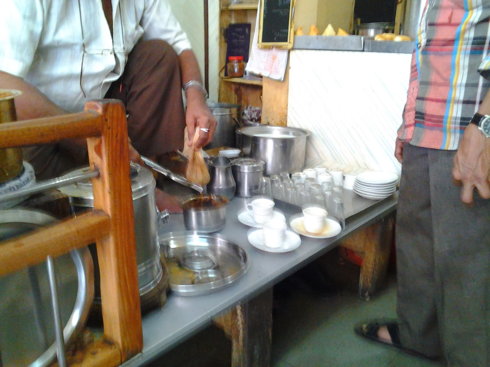 Planet Food India: Tea at Gujarathi Tea Stall, Kasba, Pune - one of the ...