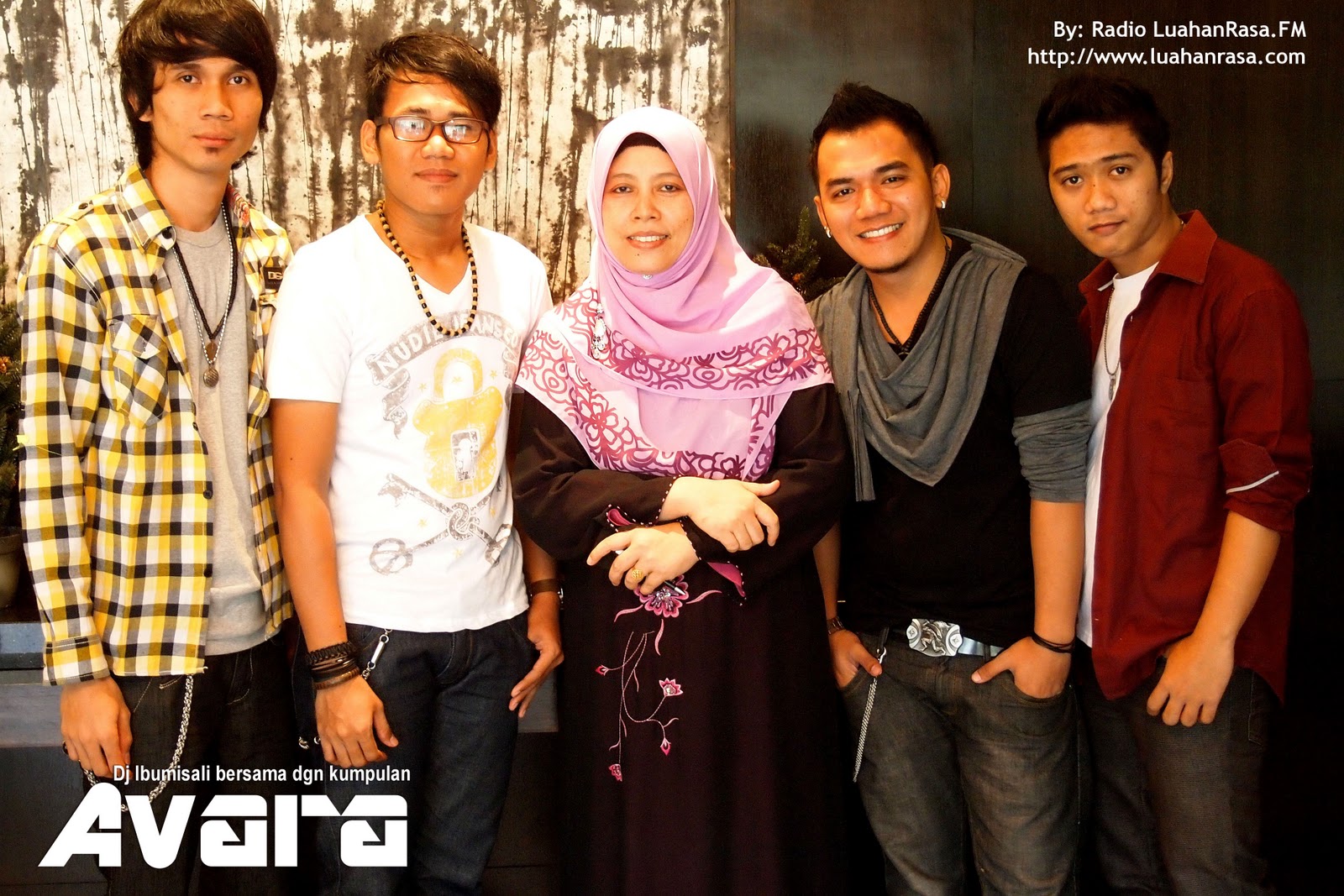Promo Artis ::-: AVARA Feat DIDICAZLI