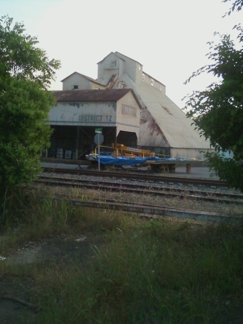 The Hunger Games Tribute: District 12 Train Station