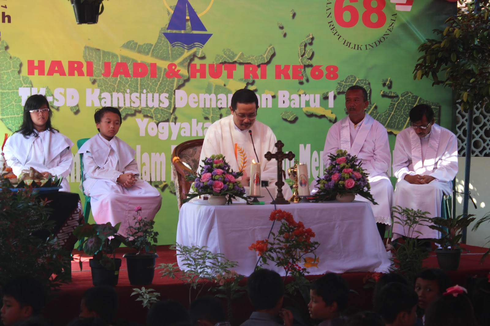 SEKOLAH DASAR PILIHANKU: ULANG TAHUN SD KANISIUS DEMANGAN BARU 1