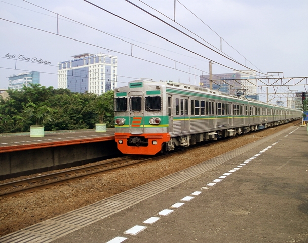 Life Love and Laugh: Liburan Bersama Kereta Api