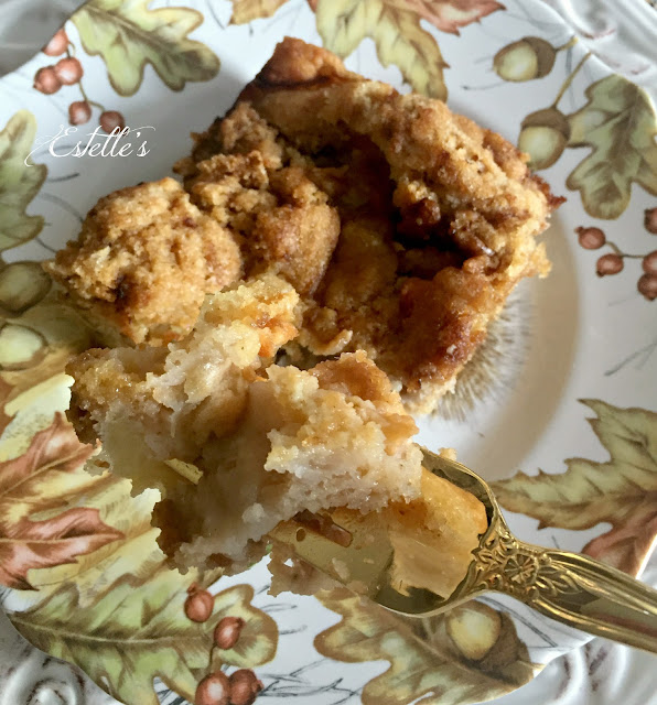Estelle's: MOTHER'S FRESH APPLE NUT CAKE