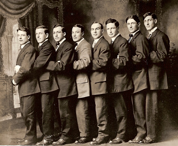 La vie est une puck: Les Renfrew Creamery Kings, les Millionaires...