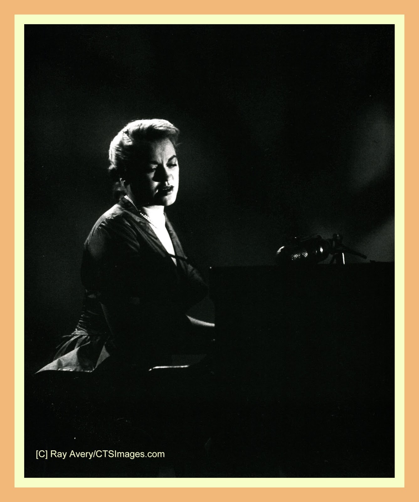 JazzProfiles: Jeri Southern