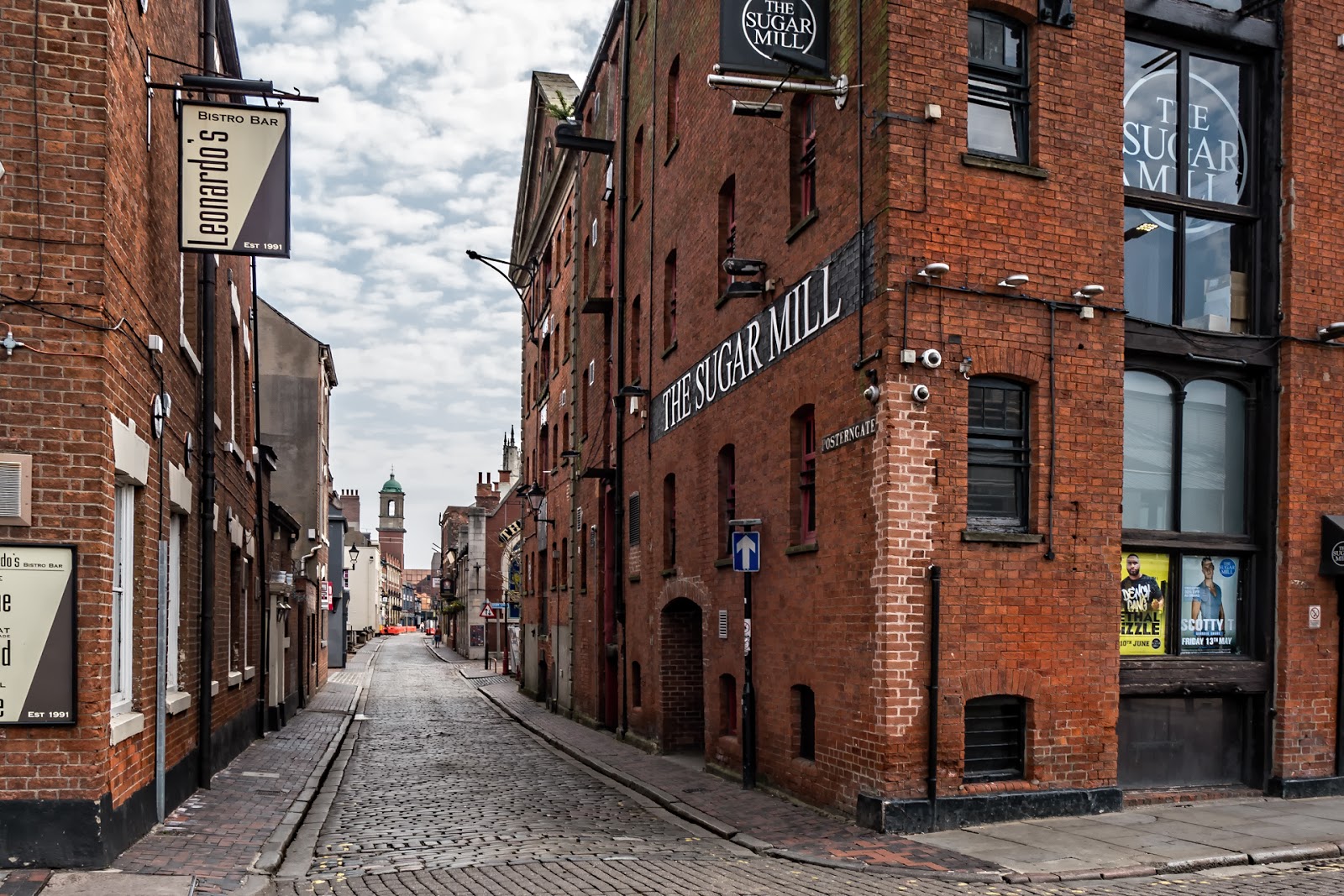 Lincolnshire Cam: Kingston Upon Hull. The Old Town.