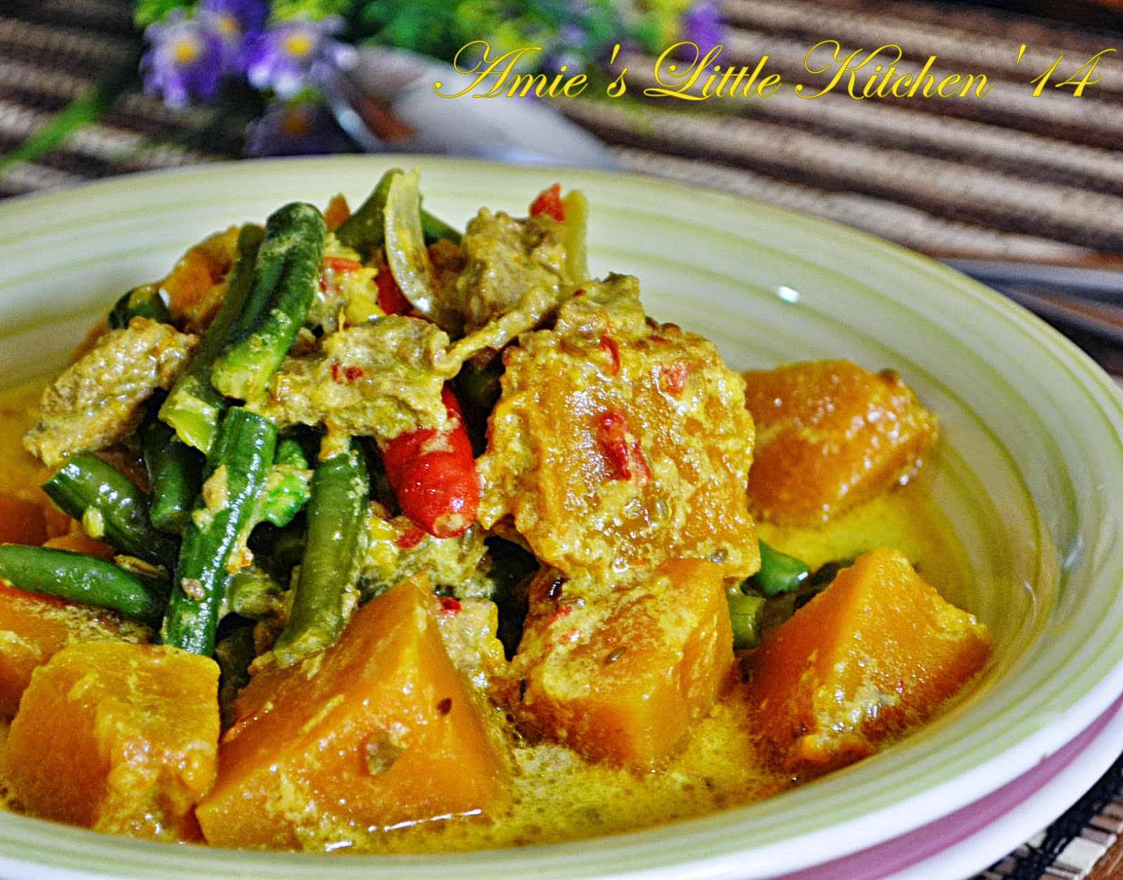 Berseleranya Makan Sayur Labu Manis Masak Lemak Sama Daging! - Amie's ...