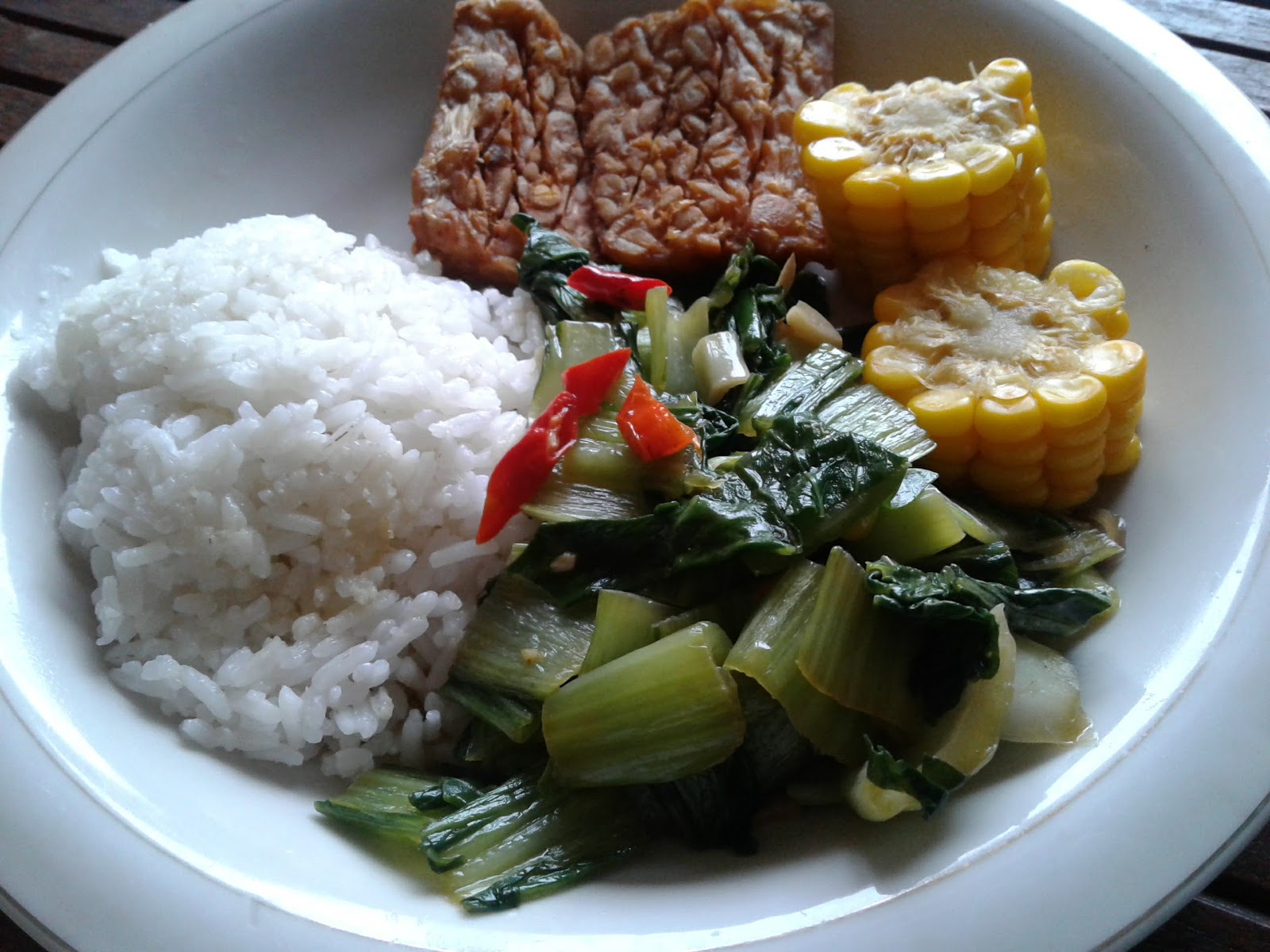 Oseng Sawi Pedas, sayur jagung dan tempe goreng ~ Resep Mbak Susi