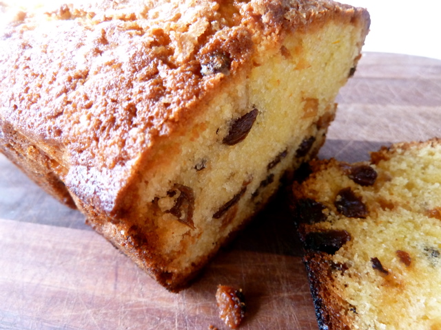Biz And The Baby Bear Farmhouse Fruit Cake An Essential biz-and-the-baby-bear-farmhouse-fruit-cake-an-essential