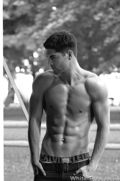 White-Rice: Nick Bateman - Actor, Model, World Champion Martial Artist